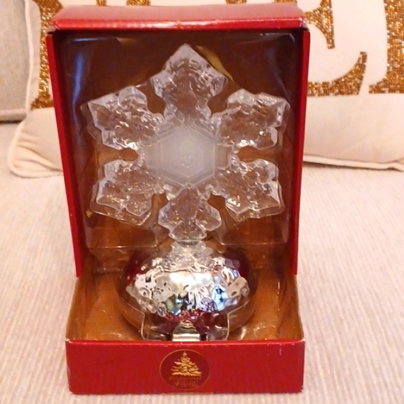 Enchanted Forest | Holiday | Enchanted Forest Lighted Crystal Like ...